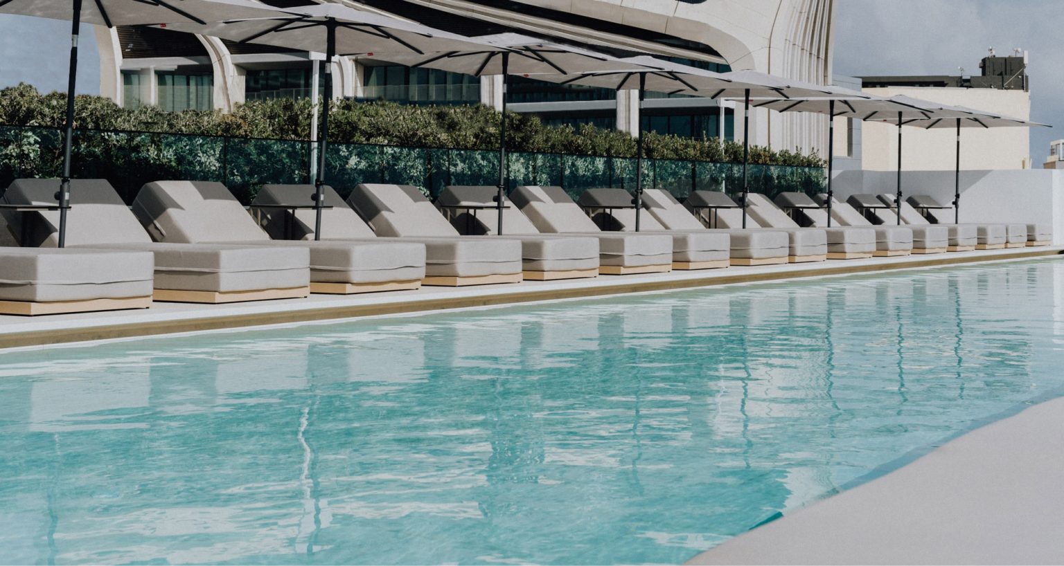 FLO Skypool - DAAA Haus